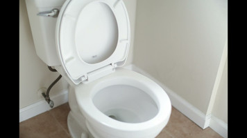 Male Urinating Meme Sound Effect - Voicy