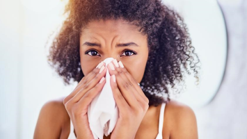 woman sneeze soft Meme Sound Effect - Voicy