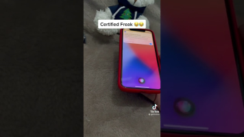 siri is a freak... Meme Sound Effect - Voicy