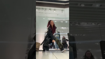 Sturdy Meme Sound Effect - Voicy