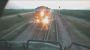 Kismet train collision Meme Sound Effect - Voicy