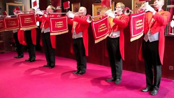 London Fanfare Trumpets Meme Sound Effect - Voicy