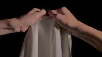 Clothe Tear SFX Meme Sound Effect - Voicy