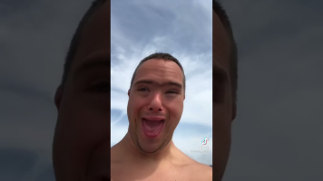 hello my name is evan Meme Sound Effect - Voicy